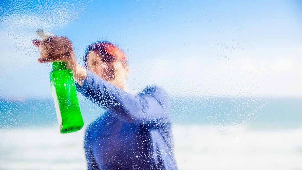 Fuller Brush Full Crystal Window Cleaner Review - SERC Online